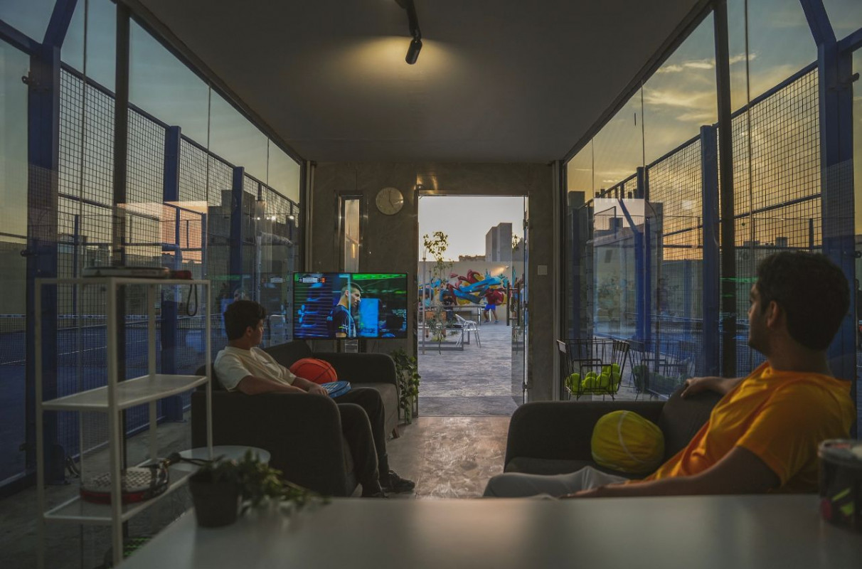 تك بادل: وجهتك للاستمتاع بالبادل | هلا يلا